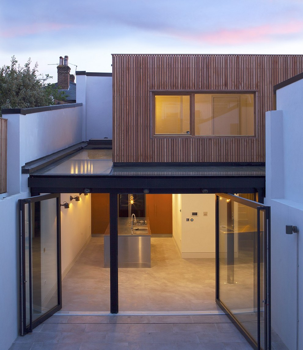 Oblique House / Oblique House - InteriorDesigners.net