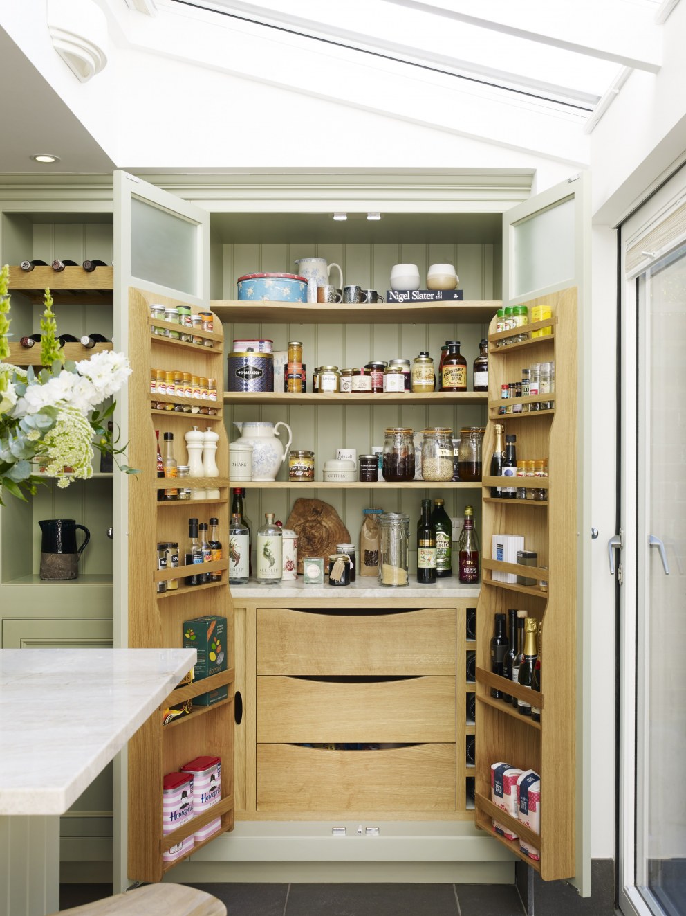 Larder / Luxury Islington Townhouse - InteriorDesigners.net