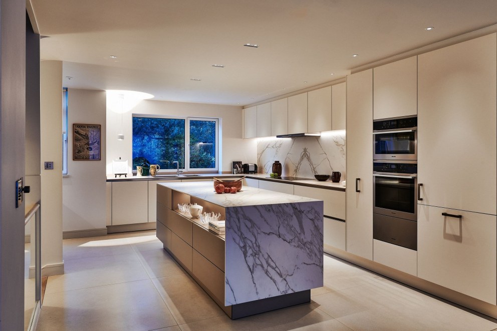 Kitchen - mood lighting 3 / Holland Park Town House - InteriorDesigners.net